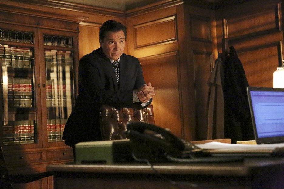 How to Get Away with Murder - Wes (S03E15) (2017) | ČSFD.cz