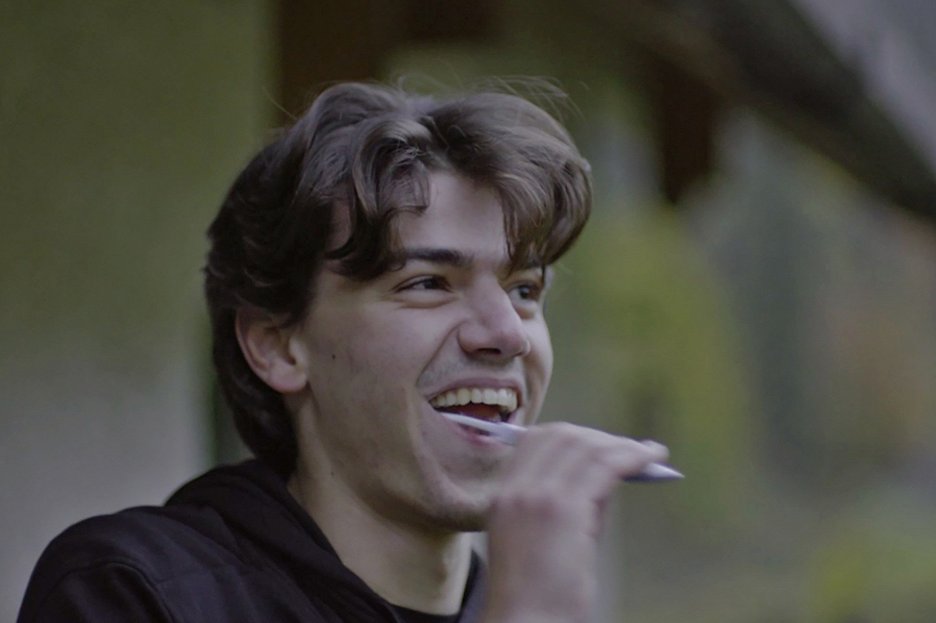 5vor12 - Die Einladung (E12) (2017) | ČSFD.cz