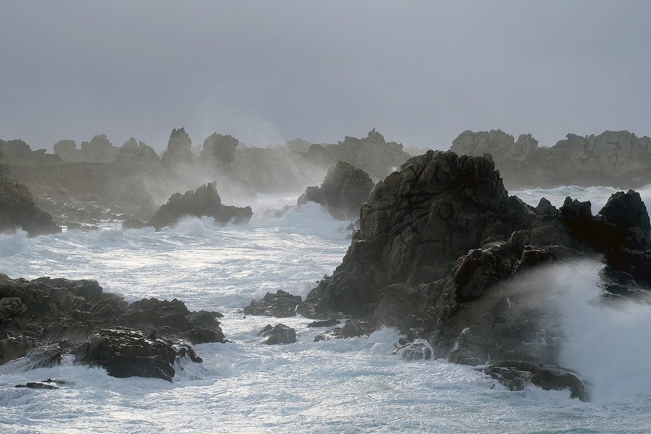 Ouessant, au souffle du vent (2017) | ČSFD.cz