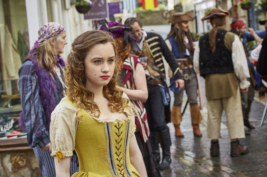 The Coroner - Pieces of Eight (S02E09) (2016) | ČSFD.cz