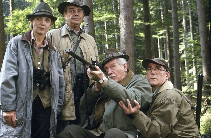 Halali oder Der Schuß ins Brötchen (1994) | ČSFD.cz