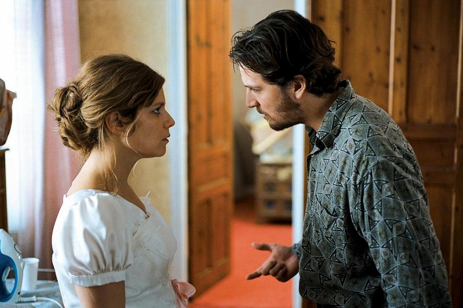 Darling (2007) | ČSFD.cz