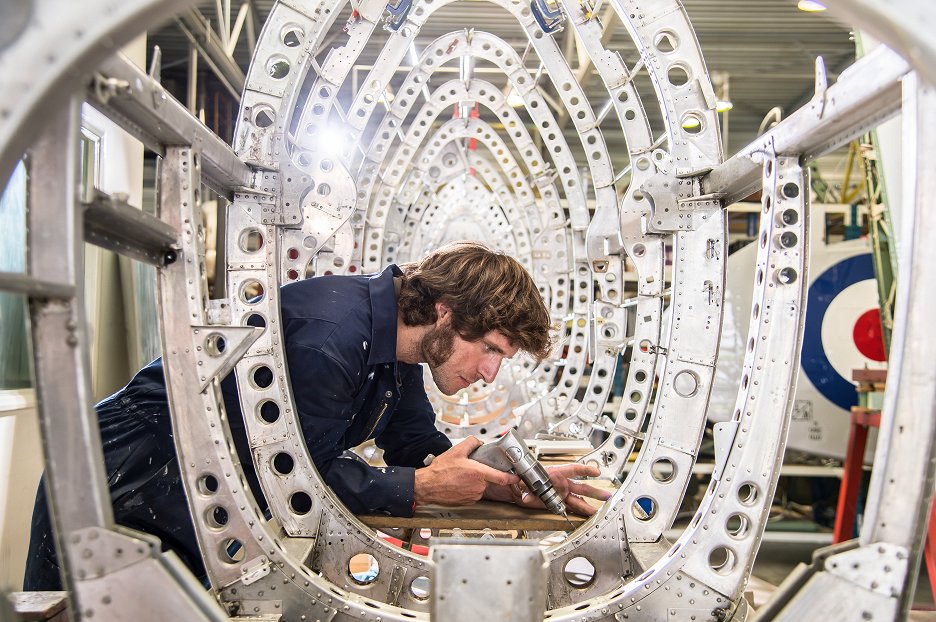 Guy Martin: Spitfire (2014) | ČSFD.cz