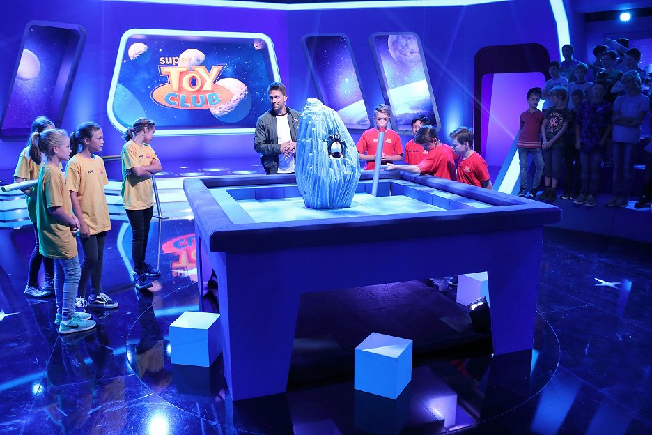 Super Toy Club (2017) | ČSFD.cz