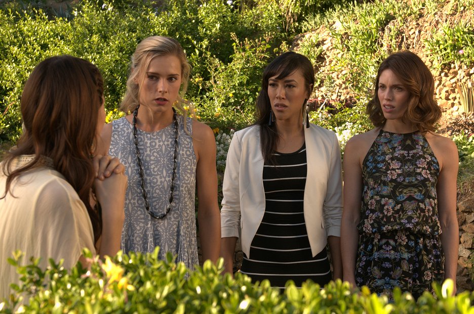 Anya Engel-Adams | ČSFD.sk