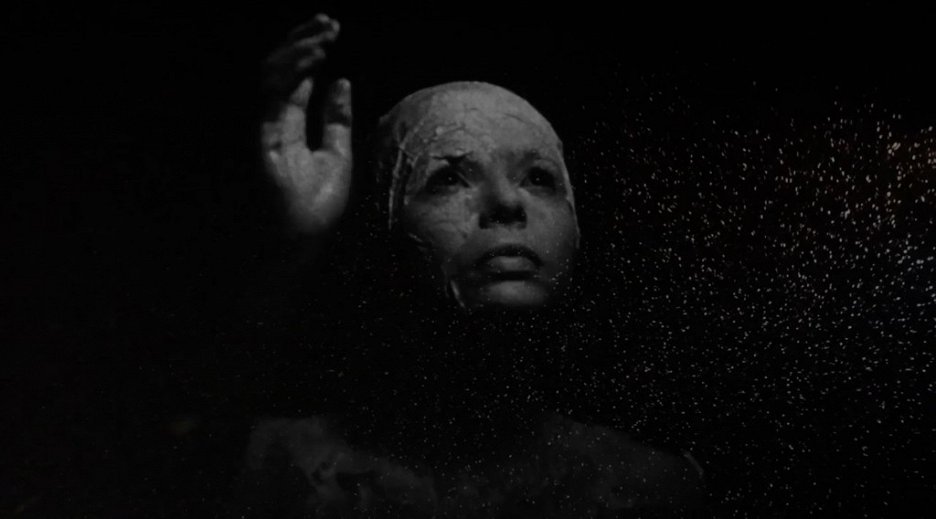 Stopa (p)o mně (2016) | ČSFD.cz