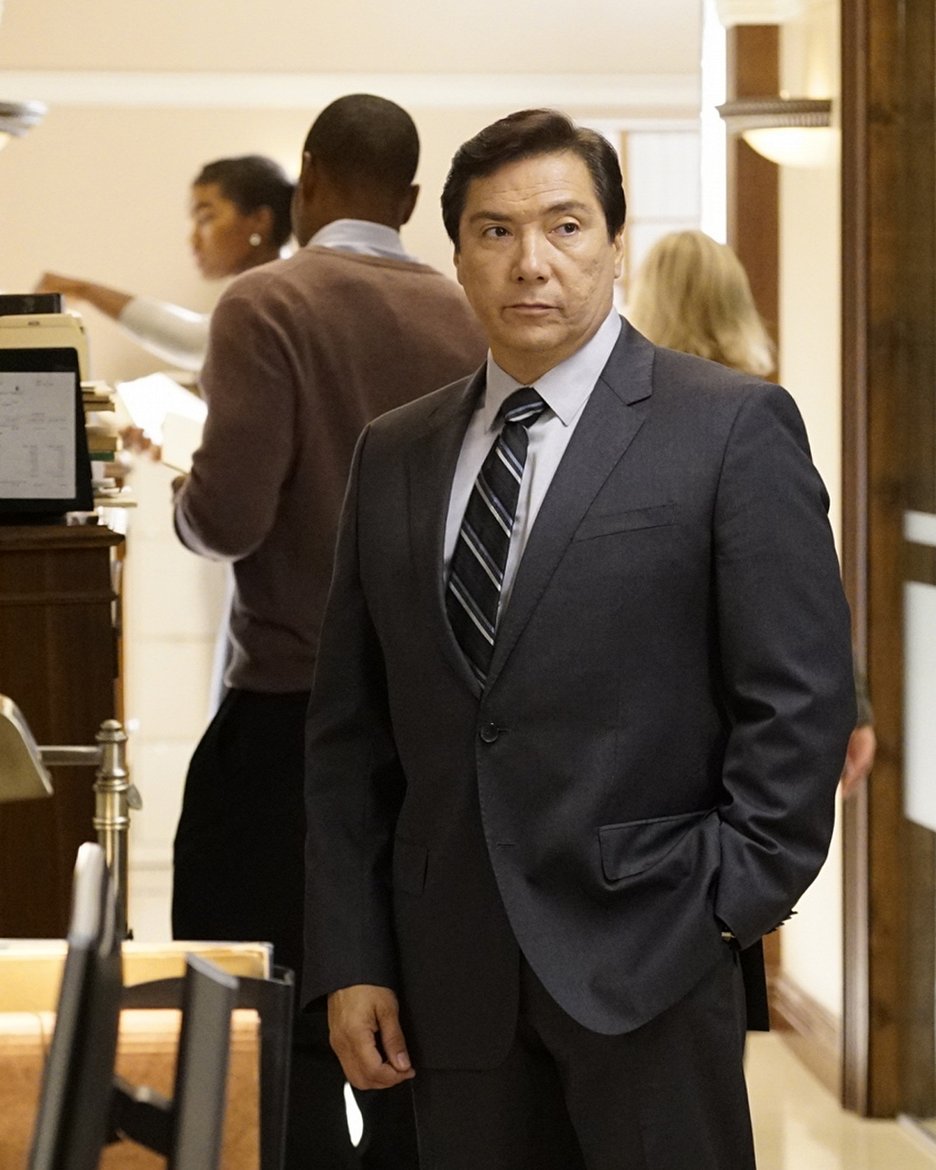 Vražedná práva - Goliášovi nikdo nefandí (S04E07) (2017) | ČSFD.cz