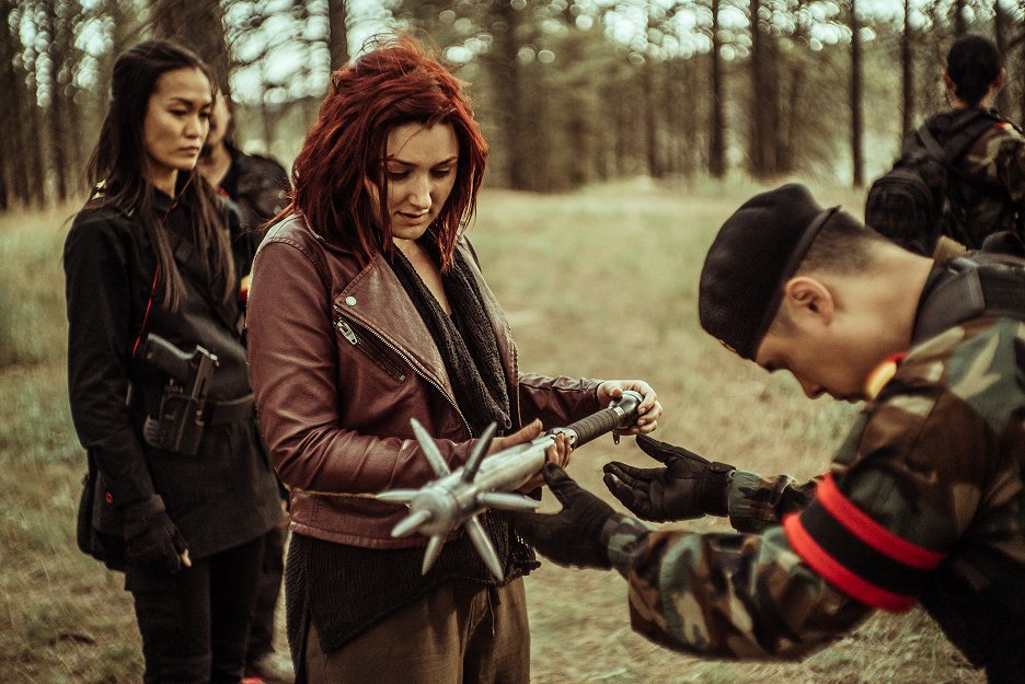 Národ Z - A New Mission (S03E02) (2016) | Galerie - Z epizody | ČSFD.cz