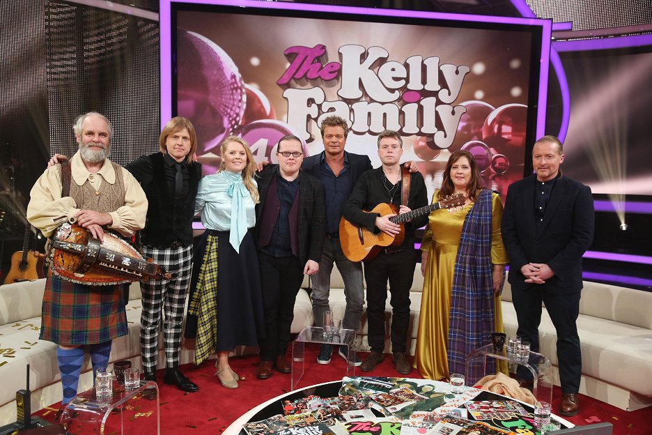 40 Jahre The Kelly Family (2017) | ČSFD.cz