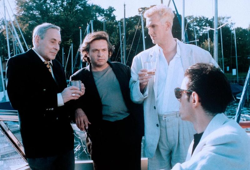 Null Risiko und reich (1997) | ČSFD.cz