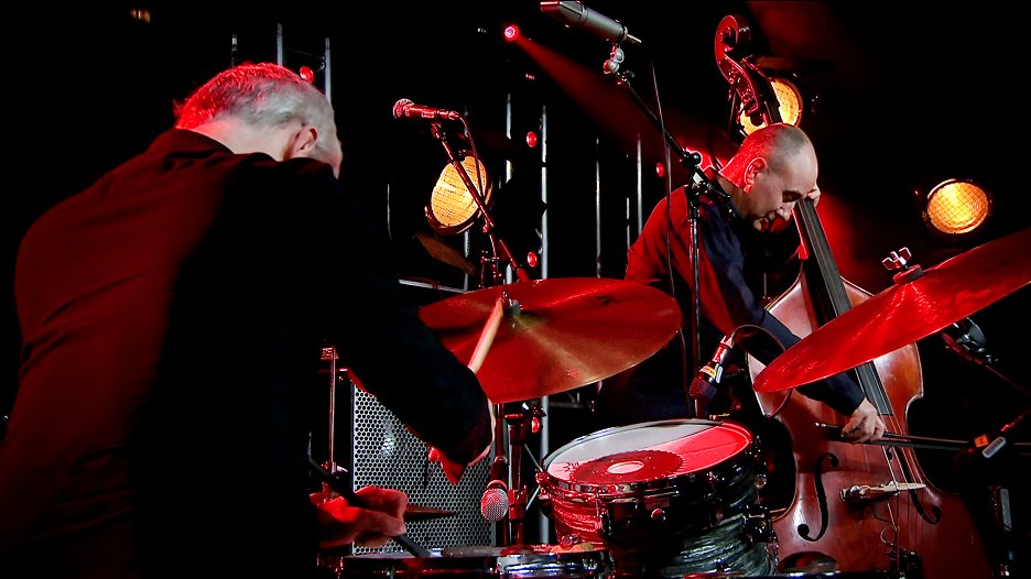 Yle Live: The Necks ja Tenor Battle (2017) | ČSFD.cz