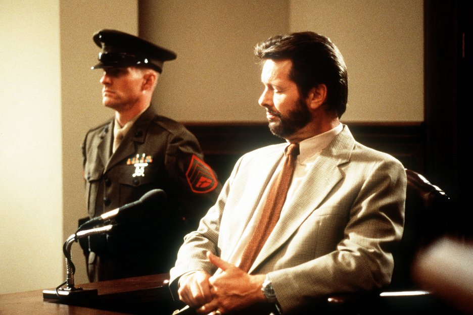 JAG - V zájmu armády (S03E03) (1997) | ČSFD.cz