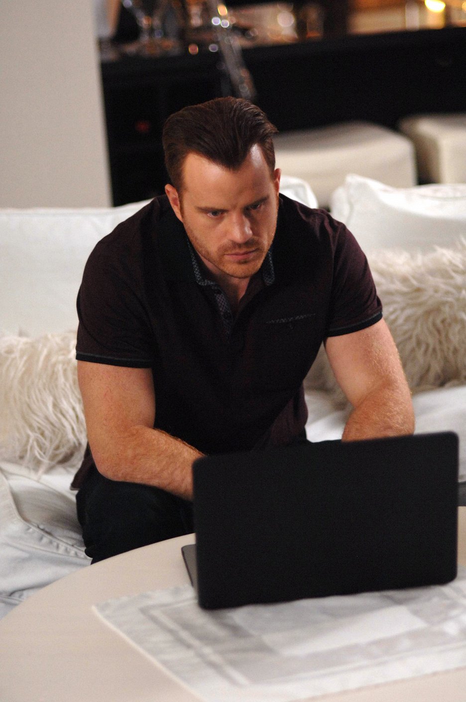 Druhá šance - Stará známá (E08) (2016) | ČSFD.cz