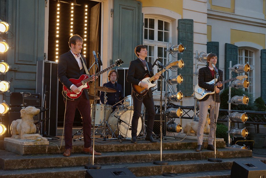 Euforie (2017) | Recenze - Uživatelské | ČSFD.cz