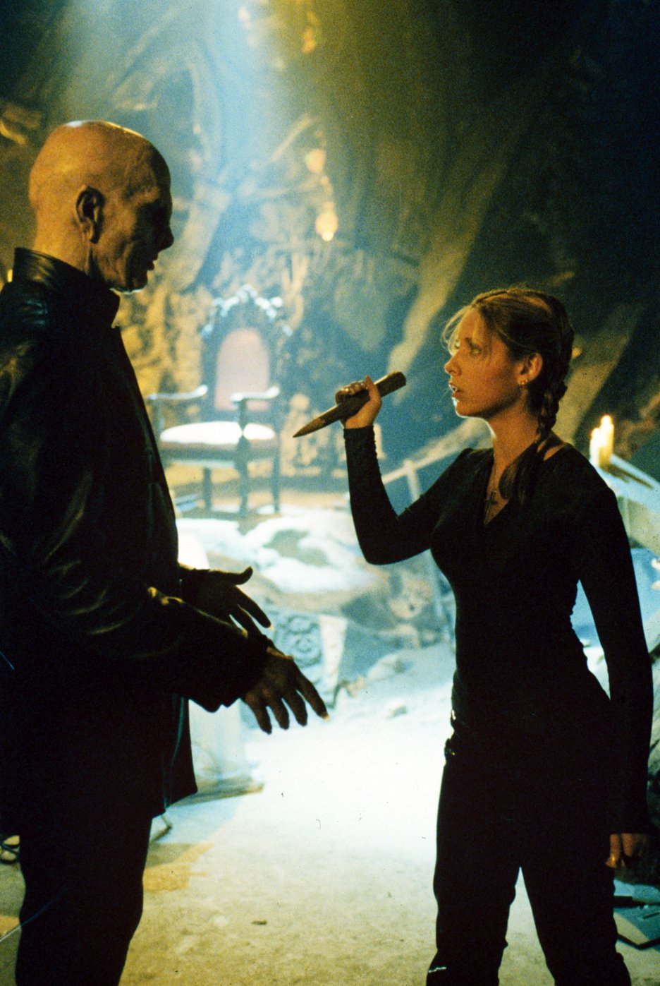 Buffy, přemožitelka upírů - Noční můry (S01E10) (1997) | Recenze ...