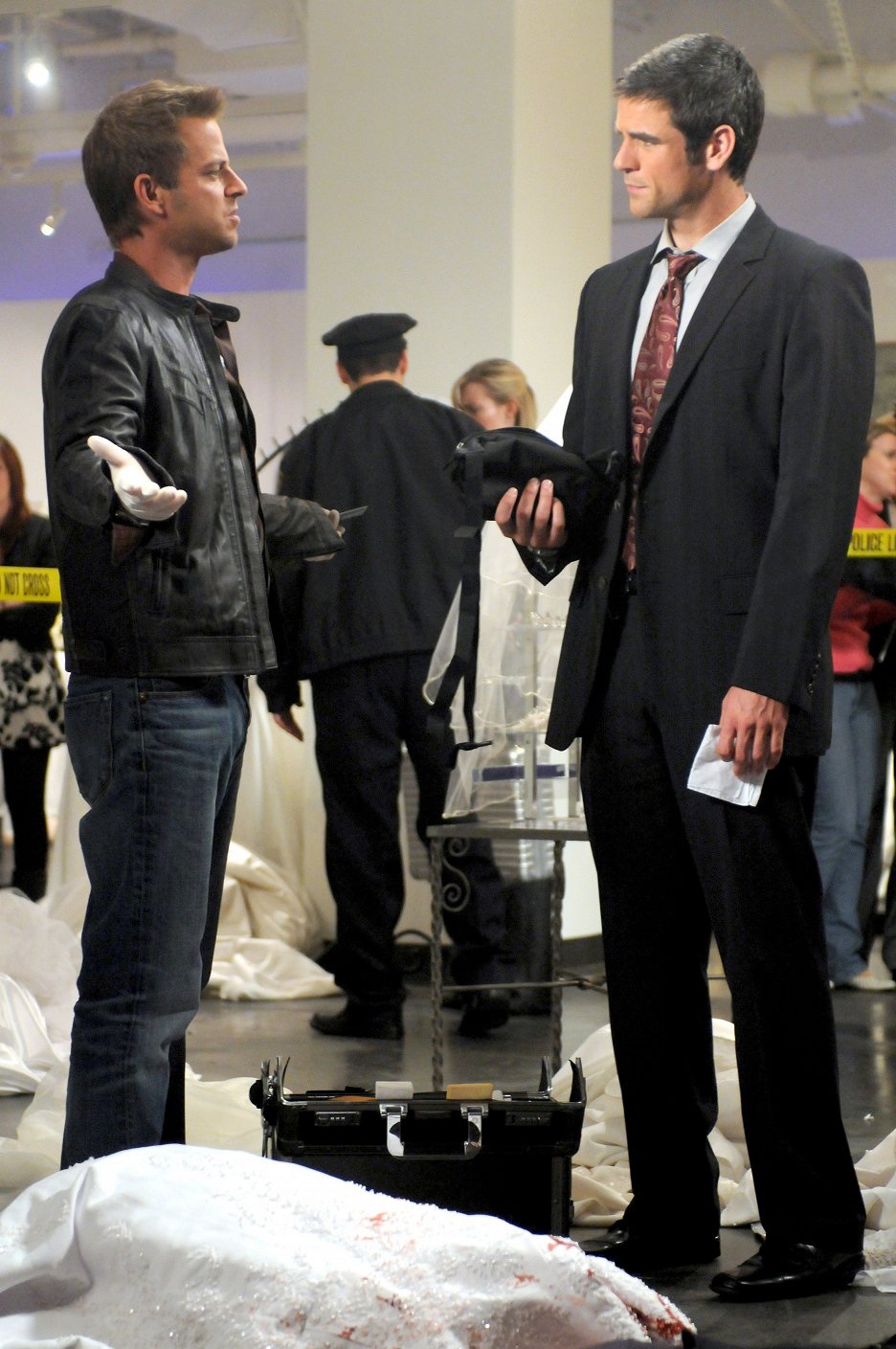 Kriminálka New York - Pomoc (S05E12) (2009) | ČSFD.cz