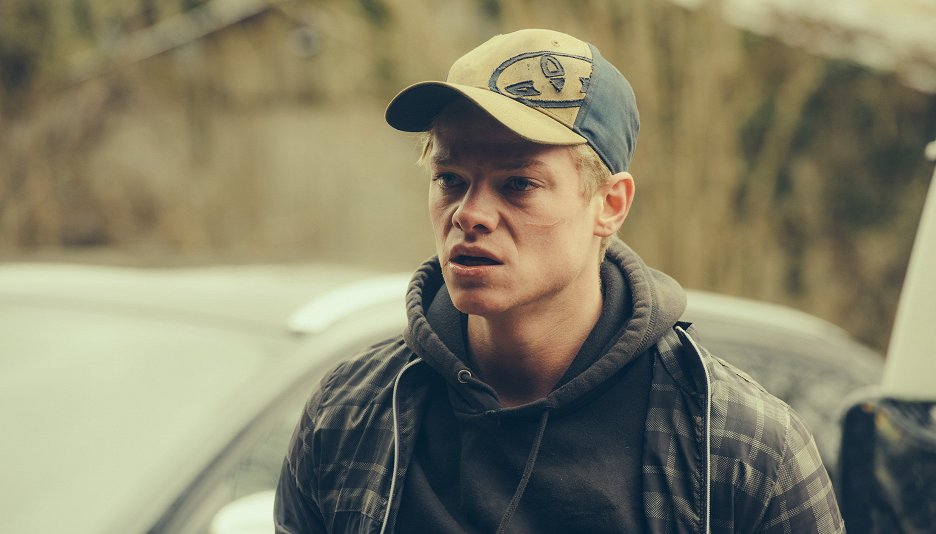 Tom Rhys Harries | ČSFD.cz