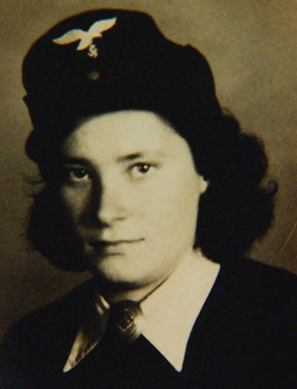 "Heil Hitler, Herr Lehrer" - Jugend unterm Hakenkreuz (2010) | ČSFD.cz