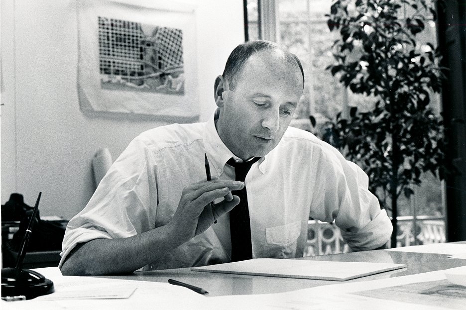 Kevin Roche: The Quiet Architect (2017) | ČSFD.cz