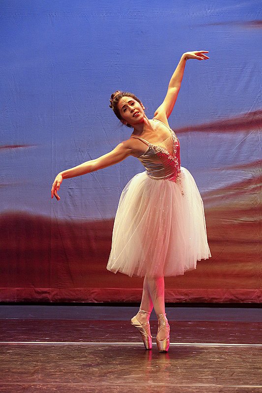 Crazy Ex-Girlfriend - Dlaczego była dziewczyna Josha je węglowodany ...