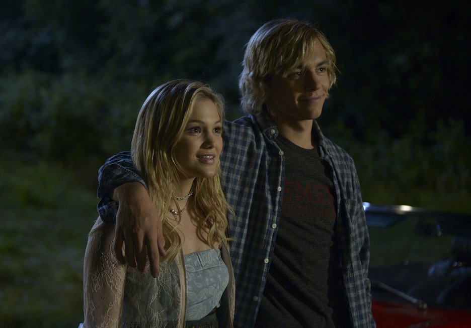 Status Update (2018) | ČSFD.cz