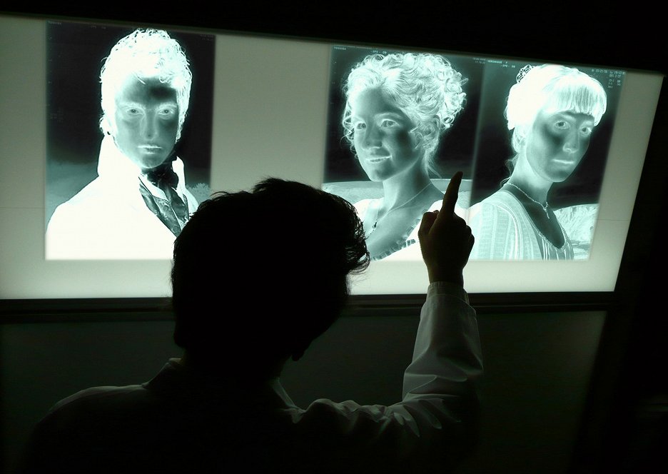 Dr. Book (2011) | ČSFD.cz