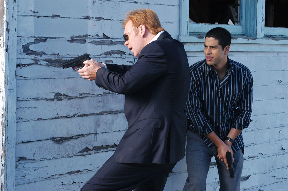 Kriminálka Miami - Piráti (S03E09) (2004) | ČSFD.cz