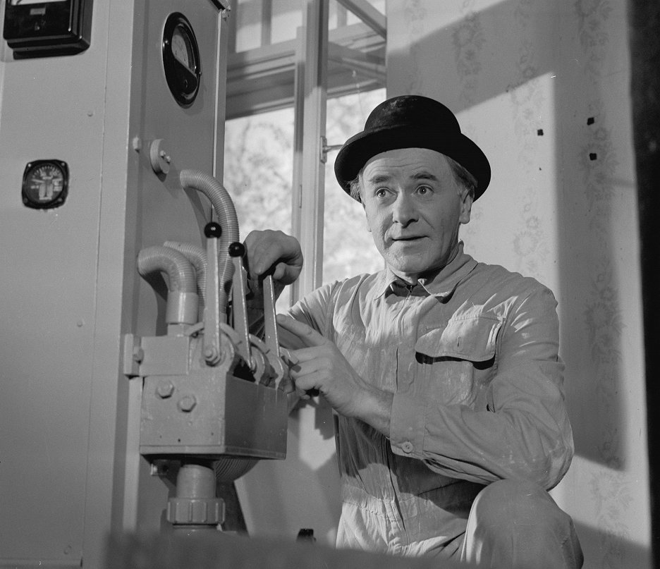 Pan Tau - Pan Tau a pět hrušek a tři jablka (S03E07) (1975) | Galerie ...