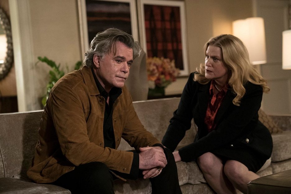 Špinaví poldové - Broken Dolls (S02E13) (2017) | ČSFD.cz