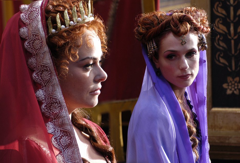 Řím - Slavnost (S01E10) (2005) | ČSFD.cz