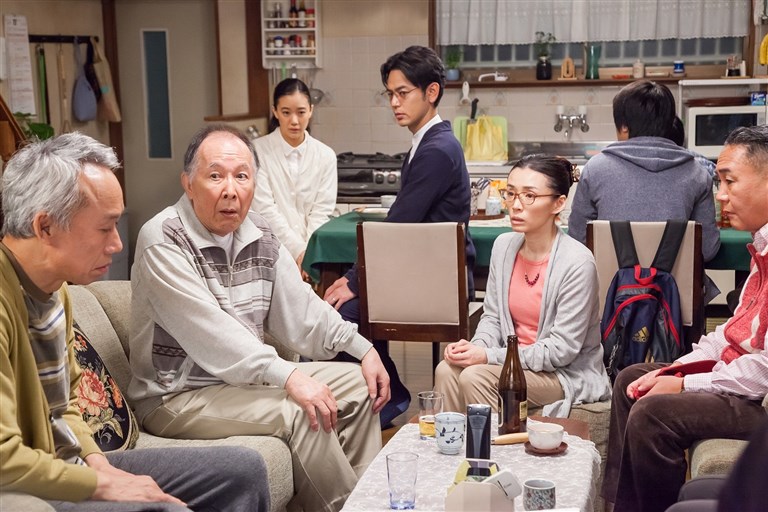Cuma jo bara no jó ni: Kazoku wa curai jo 3 (2018) | Video's - Trailer ...