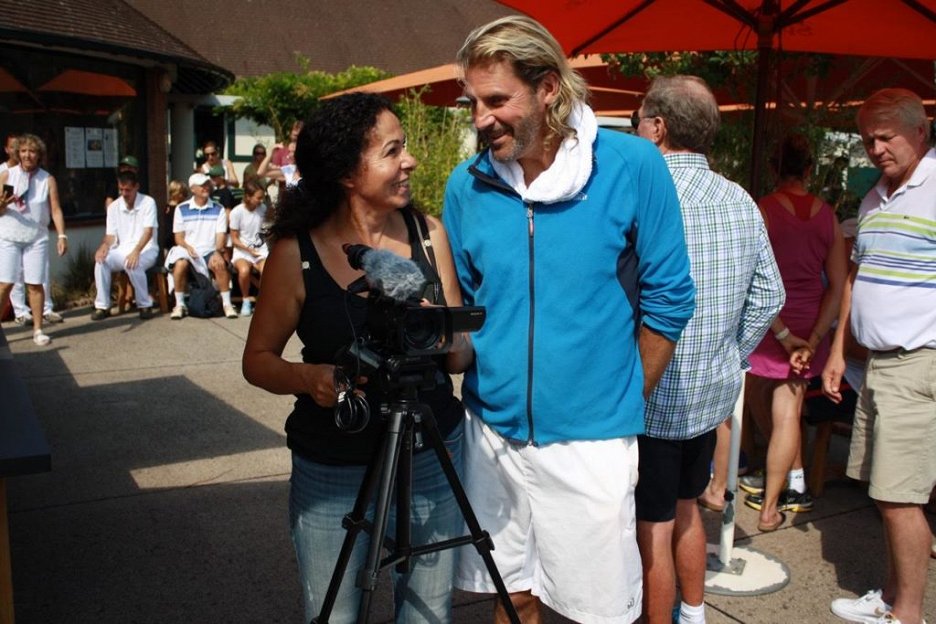 Anders, jag och hans 23 andra kvinnor (2018) | ČSFD.cz