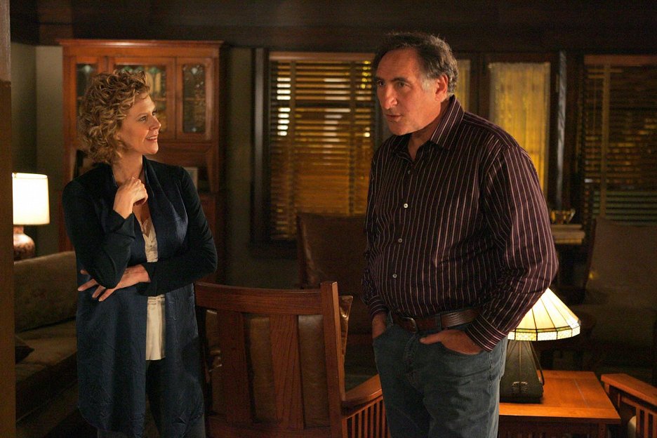 Vražedná čísla - Zpět ke zdroji (S02E22) (2006) | ČSFD.cz