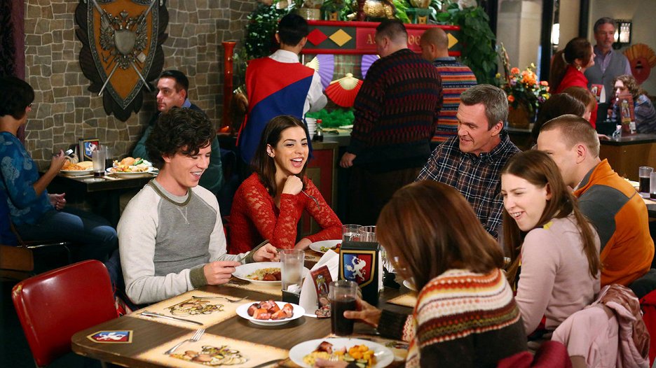 Průměrňákovi - Díkůvzdání VI (S06E07) (2014) | ČSFD.cz