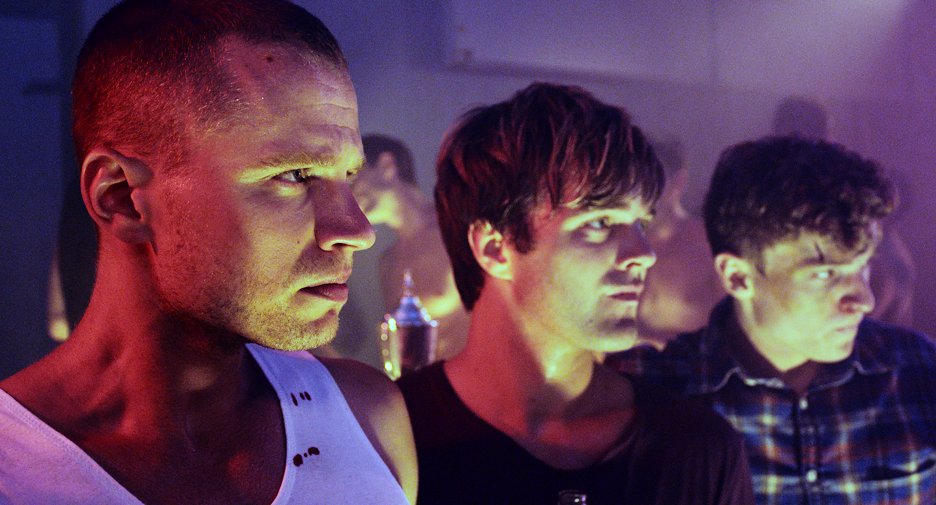 Drown (2015) | ČSFD.cz