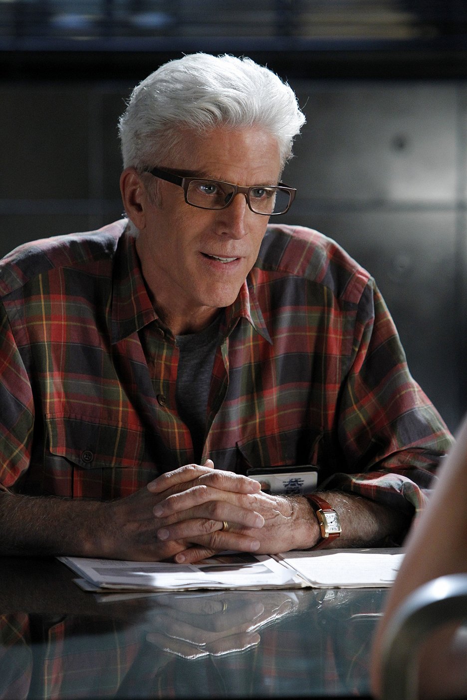 Kriminálka Las Vegas - Zrádná srdce (S12E02) (2011) | ČSFD.cz