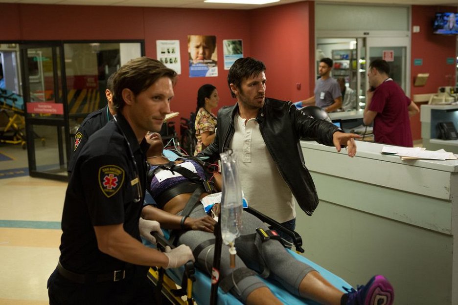 The Night Shift - Hot in the City (S03E06) (2016) | Cinematheque | ČSFD.cz