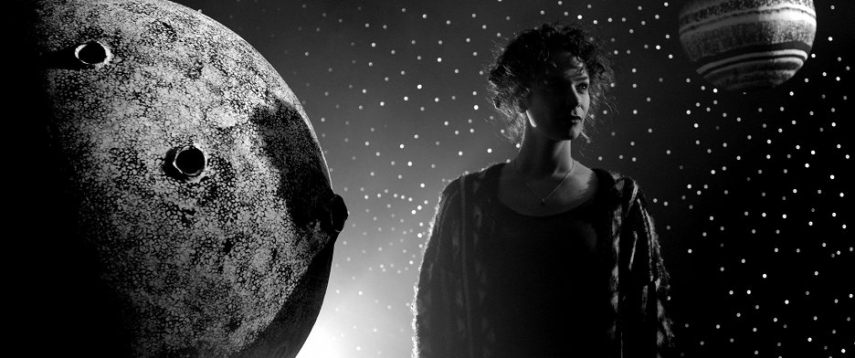 Charlie en Hannah gaan uit (2017) | ČSFD.cz