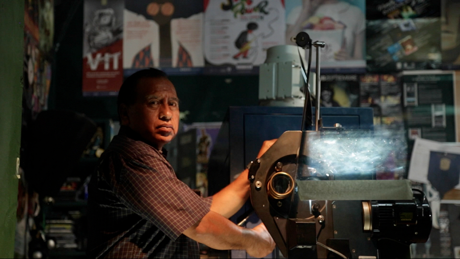 Cácaro: el proyeccionista (2018) | ČSFD.cz