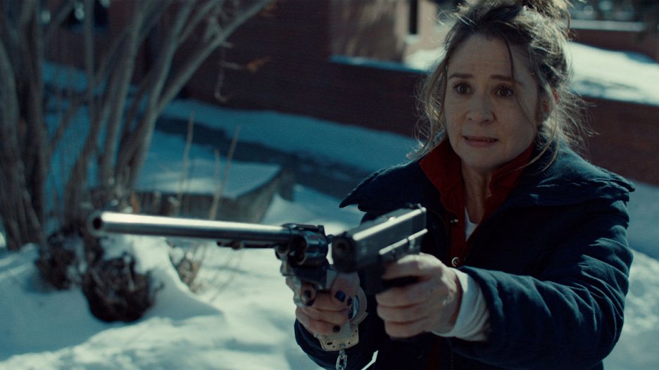 Wynonna Earp - No Cure For Crazy (S03E04) (2018) | ČSFD.cz