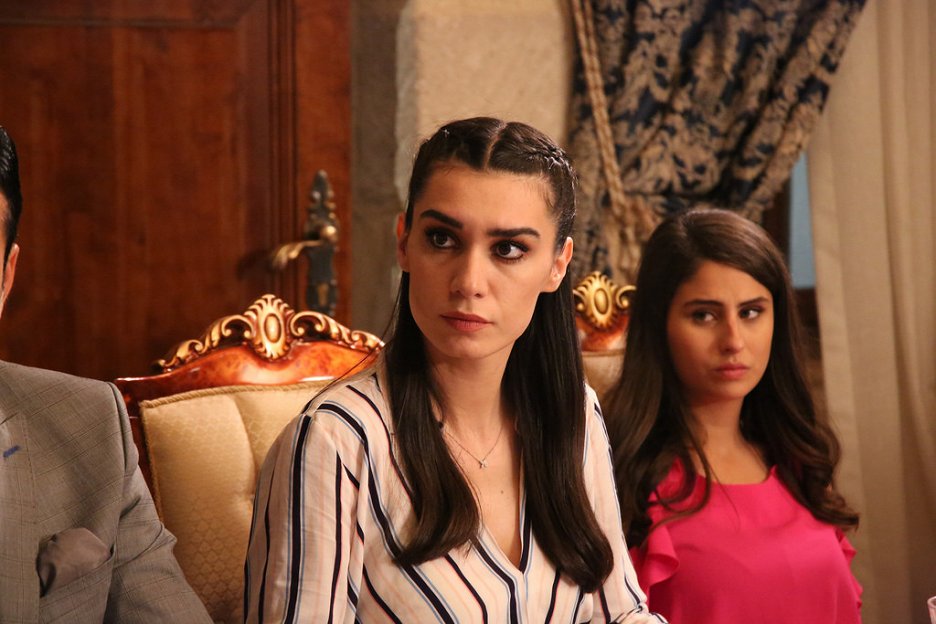 Aşk ve Mavi - Episode 27 (S01E27) (2017) | ČSFD.cz