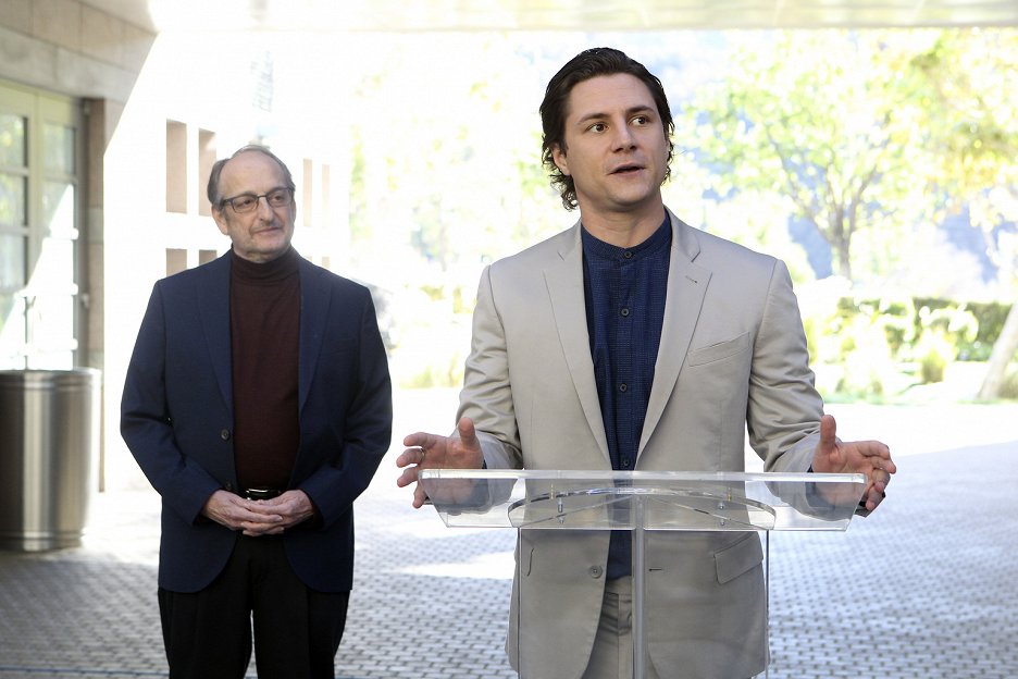 Pure Genius - Hero Worship (E10) (2017) | ČSFD.cz