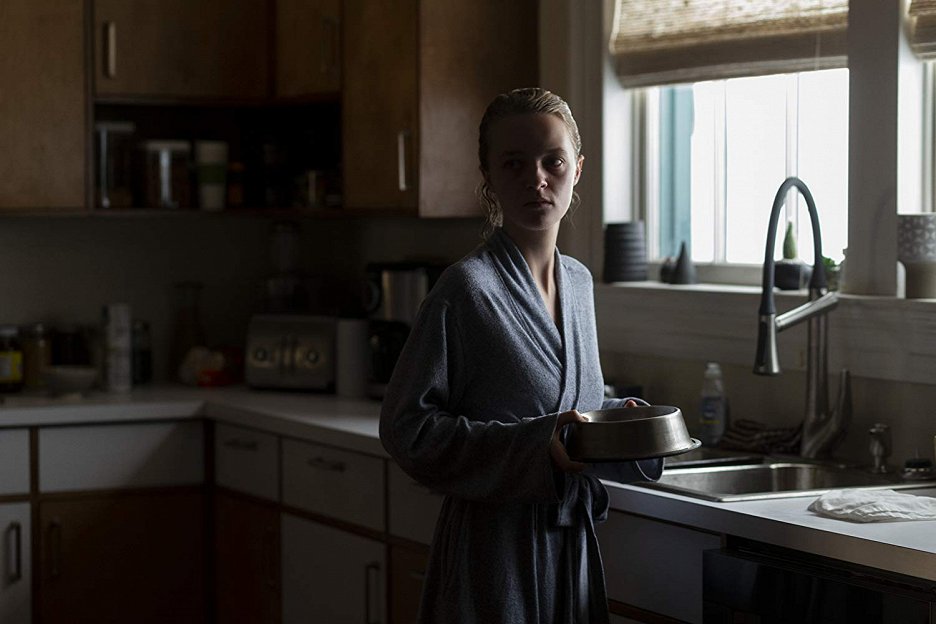 The First - Collisions (E06) (2018) | ČSFD.cz