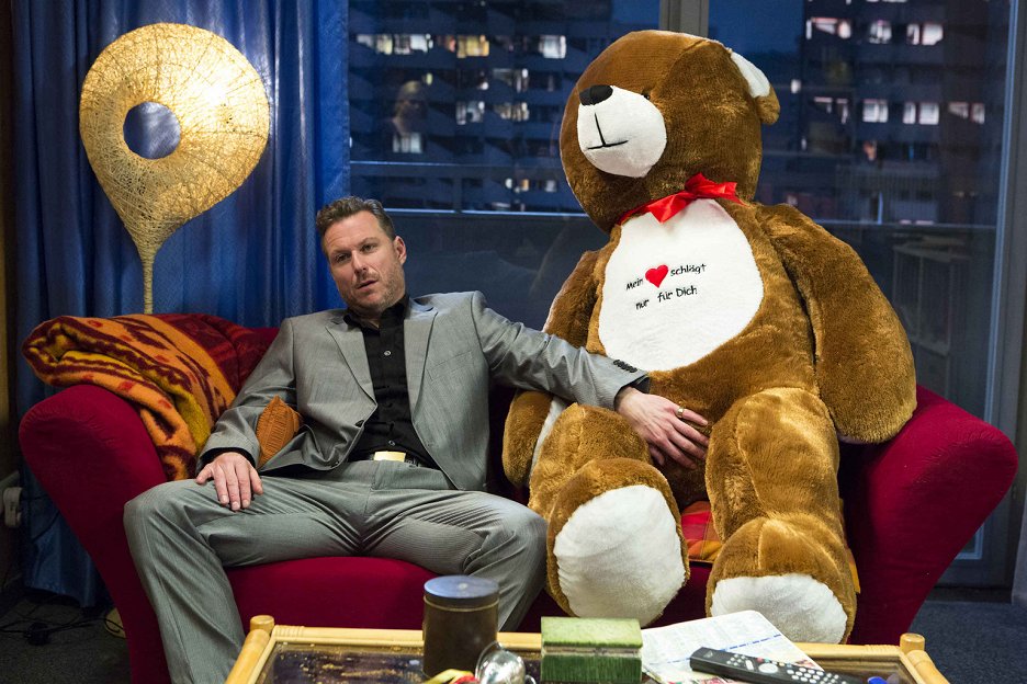 Danni Lowinski - Der letzte Tanz (S04E11) (2013) | ČSFD.cz