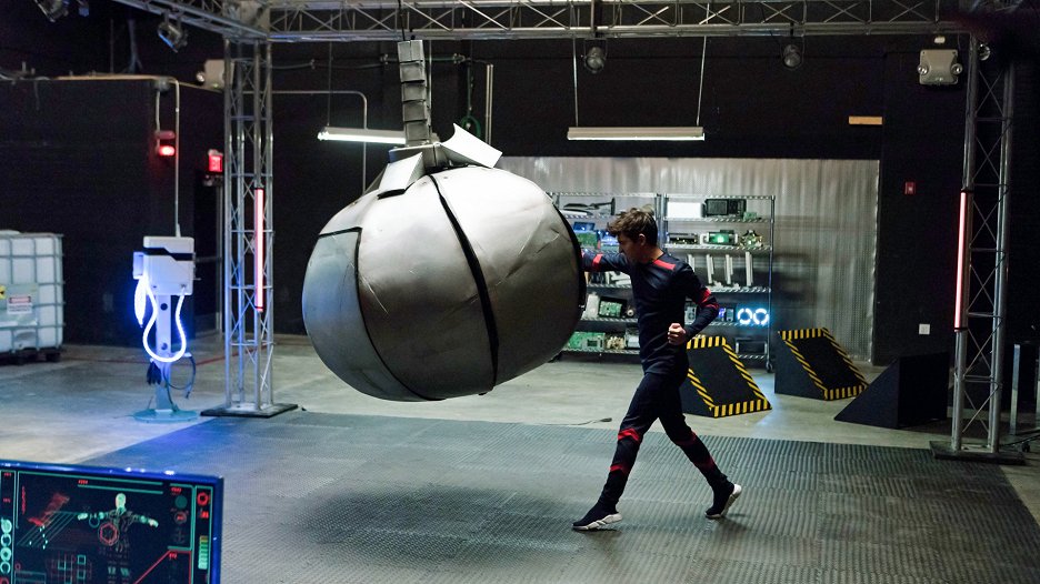 Já Frankie - I Am... Taking a Break (S02E03) (2018) | ČSFD.cz