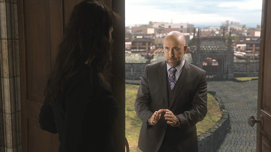 Sanktuarium - Sanktuarium dla nikogo, cz. 1 (S04E12) (2011 ...