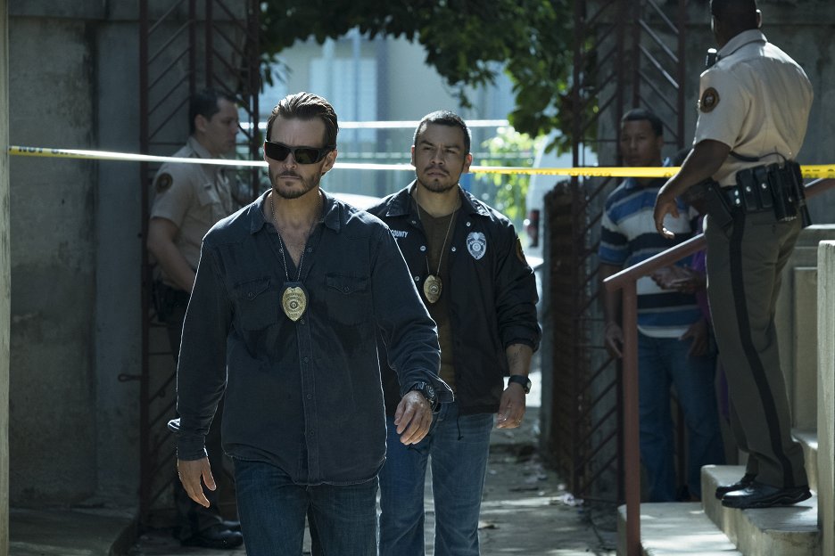 Přísaha - Betrayal (S01E04) (2018) | ČSFD.cz