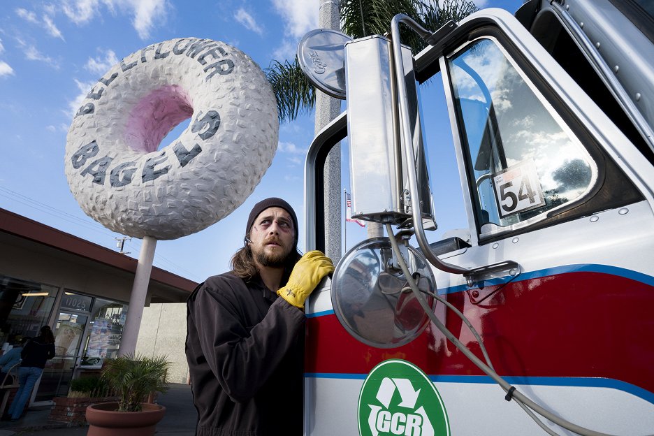 Animal Kingdom - Wolves (S03E04) (2018) | ČSFD.cz