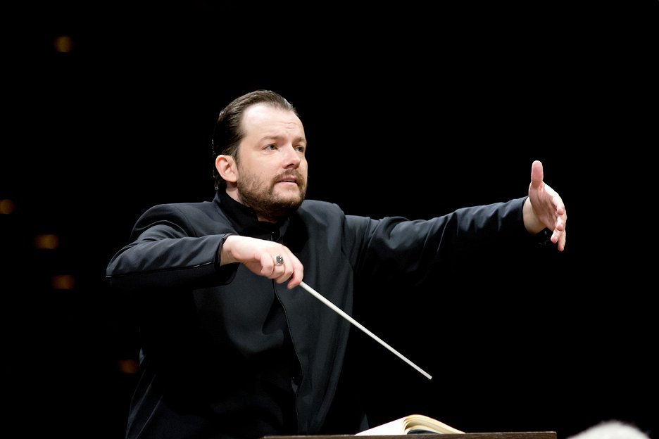 Andris Nelsons dirigiert Felix Mendelssohn Bartholdy (2018) | ČSFD.cz