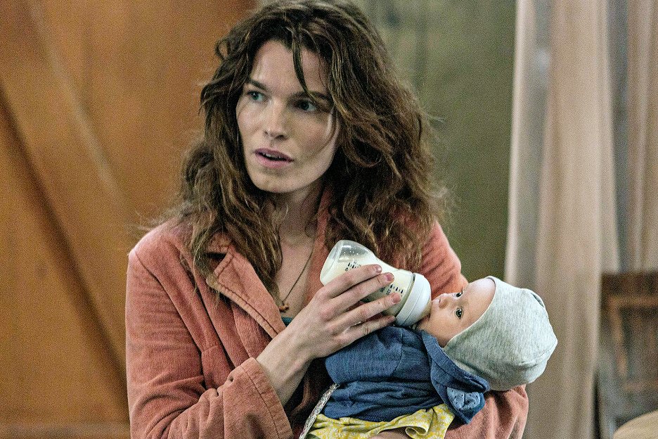 Dědictví - Epizoda 2 (S02E02) (2015) | Galerie - Z epizody | ČSFD.cz